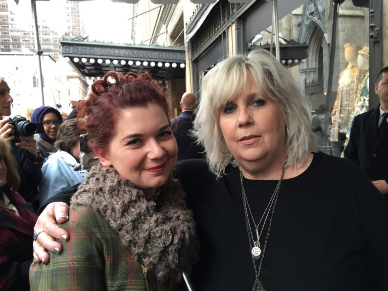 Outlander Saks Event Interviews with Sam Heughan, Caitriona Balfe ...