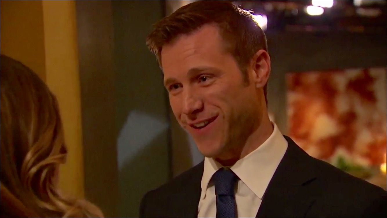 A Gif Recap of The Bachelorette: Bring on the Men - That's Normal
